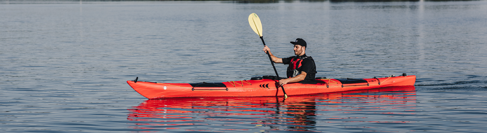 the prijon seatron gt is a medium to high volume multi day sea kayak ...